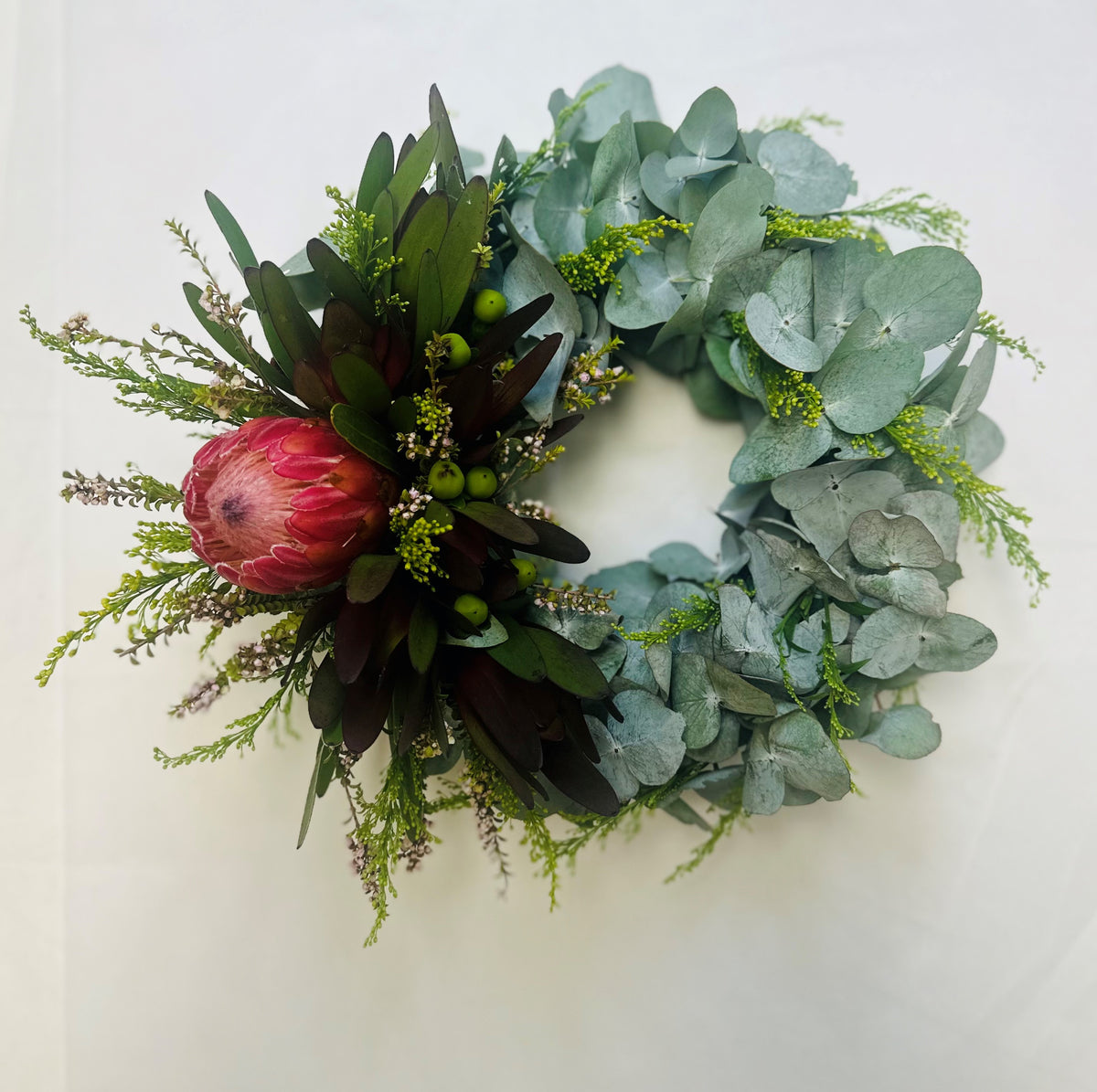 Australian Native Anzac Day Wreath– Blooming Gorgeous Flowers and Gifts